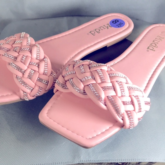 Mudd | Shoes | Nwt Mudd Pink With Diamond Woven Leather Squared Toe ...
